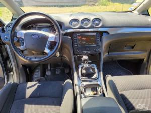 Grey Ford S-Max 2013 in Vilnius, with an engine capacity of 2.00 L and mileage of 330 thousand km for 4200 €, photo 11 on AUTOMOTO.COM.LV