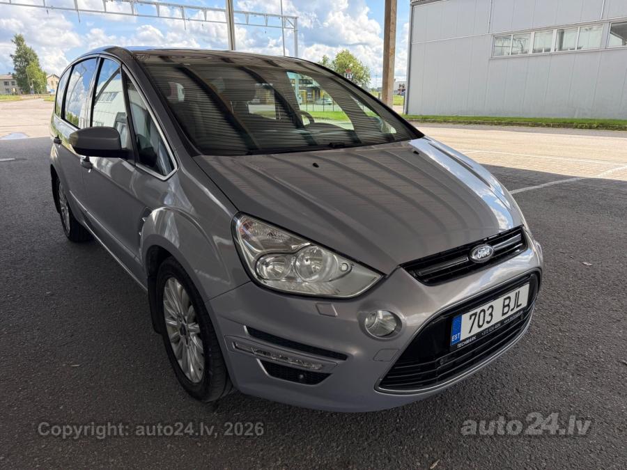 Pelēks Ford S-Max 2013 Valga, ar dzinēja tilpumu 2.00 L un nobraukumu 307 tūkst. km par 3250 €, foto 1 vietnē AUTOMOTO.COM.LV