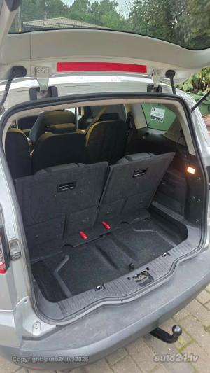 Pelēks Ford S-Max 2013 Tallina, ar dzinēja tilpumu 2.00 L un nobraukumu 265 tūkst. km par 4800 €, foto 12 vietnē AUTOMOTO.COM.LV