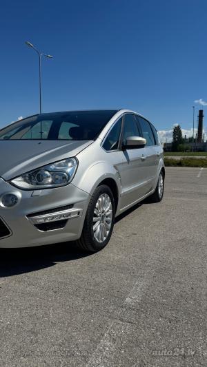 Pelēks Ford S-Max 2014 Tartu, ar dzinēja tilpumu 2.00 L un nobraukumu 317 tūkst. km par 5400 €, foto 5 vietnē AUTOMOTO.COM.LV