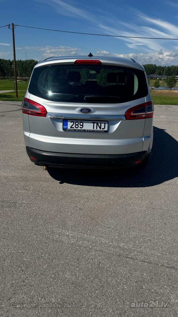 Pelēks Ford S-Max 2014 Tartu, ar dzinēja tilpumu 2.00 L un nobraukumu 317 tūkst. km par 5400 €, foto 5 vietnē AUTOMOTO.COM.LV