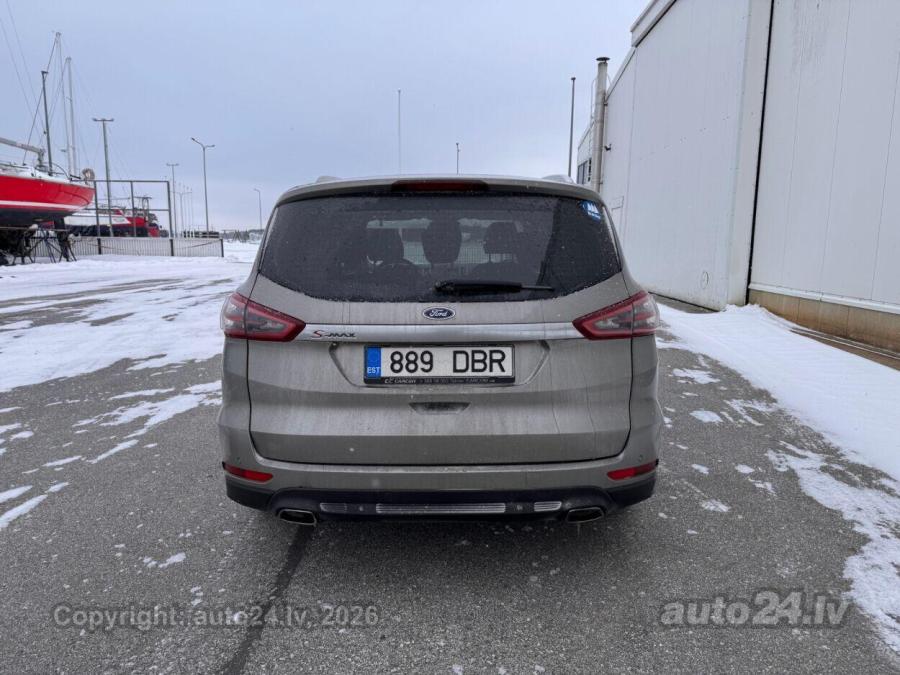Grey Ford S-Max 2015 in Kardla, with an engine capacity of 2.00 L and mileage of 272 thousand km for 10500 €, photo 4 on AUTOMOTO.COM.LV