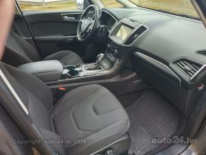 Grey Ford S-Max 2015 in Rakvere, with an engine capacity of 2.00 L and mileage of 265 thousand km for 10500 €, photo 11 on AUTOMOTO.COM.LV