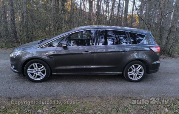 Grey Ford S-Max 2015 in Tallinn, with an engine capacity of 2.00 L and mileage of 201 thousand km for 10490 €, photo 3 on AUTOMOTO.COM.LV