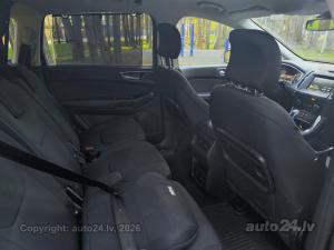 Grey Ford S-Max 2015 in Tallinn, with an engine capacity of 2.00 L and mileage of 201 thousand km for 10490 €, photo 10 on AUTOMOTO.COM.LV