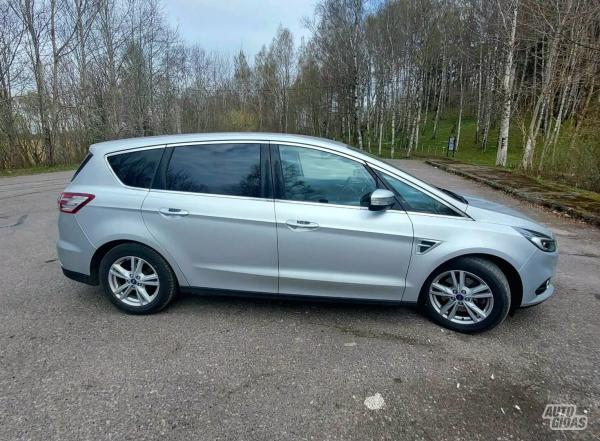 Pelēks Ford S-Max 2015 Plungė, ar dzinēja tilpumu 2.00 L un nobraukumu 239 tūkst. km par 9200 €, foto 3 vietnē AUTOMOTO.COM.LV