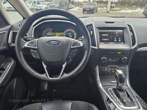 Grey Ford S-Max 2016 in Tartu, with an engine capacity of 2.00 L and mileage of 272 thousand km for 9990 €, photo 8 on AUTOMOTO.COM.LV