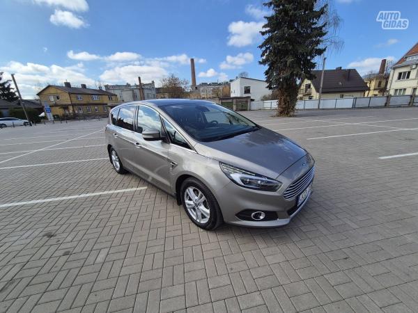 Grey Ford S-Max 2016 in Kaunas, with an engine capacity of 2.00 L and mileage of 239 thousand km for 8200 €, photo 4 on AUTOMOTO.COM.LV