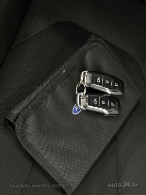 Pelēks Ford S-Max 2016 Pērnava, ar dzinēja tilpumu 2.00 L un nobraukumu 217 tūkst. km par 9490 €, foto 25 vietnē AUTOMOTO.COM.LV