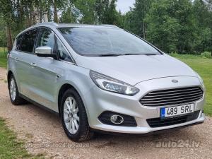 Grey Ford S-Max 2016 in Voru, with an engine capacity of 2.00 L and mileage of 303 thousand km for 9900 €, photo 4 on AUTOMOTO.COM.LV