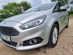 Grey Ford S-Max 2016 in Voru, with an engine capacity of 2.00 L and mileage of 303 thousand km for 9900 €, photo 13 on AUTOMOTO.COM.LV