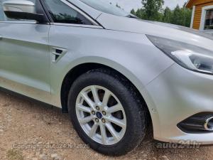 Grey Ford S-Max 2016 in Voru, with an engine capacity of 2.00 L and mileage of 303 thousand km for 9900 €, photo 20 on AUTOMOTO.COM.LV