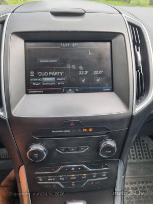Grey Ford S-Max 2016 in Voru, with an engine capacity of 2.00 L and mileage of 303 thousand km for 9900 €, photo 23 on AUTOMOTO.COM.LV