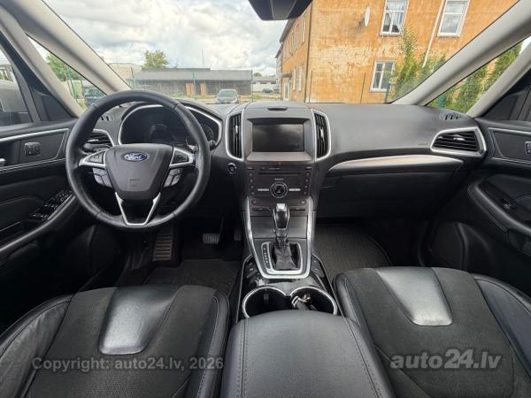 Pelēks Ford S-Max 2016 Veru, ar dzinēja tilpumu 2.00 L un nobraukumu 257 tūkst. km par 8990 €, foto 6 vietnē AUTOMOTO.COM.LV