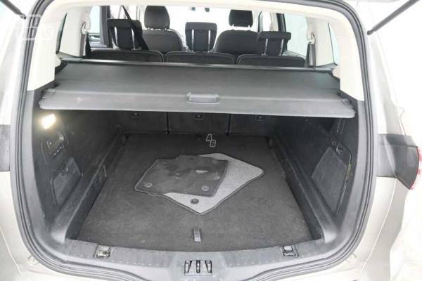 Grey Ford S-Max 2016 in Vilnius, with an engine capacity of 2.00 L and mileage of 285 thousand km for 7490 €, photo 7 on AUTOMOTO.COM.LV