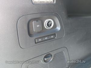 Pelēks Ford S-Max 2016 Tartu, ar dzinēja tilpumu 2.00 L un nobraukumu 315 tūkst. km par 9000 €, foto 8 vietnē AUTOMOTO.COM.LV