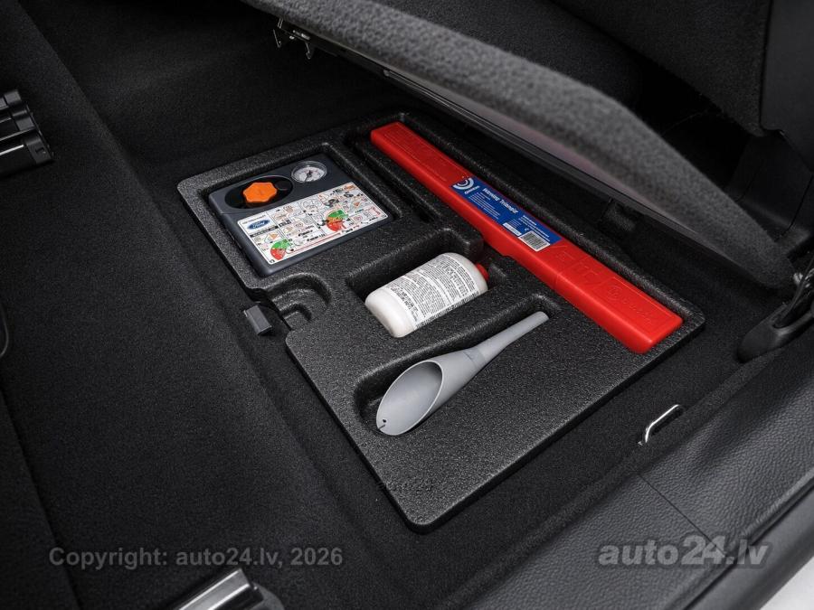 Pelēks Ford S-Max 2016 Pērnava, ar dzinēja tilpumu 2.00 L un nobraukumu 302 tūkst. km par 8990 €, foto 16 vietnē AUTOMOTO.COM.LV