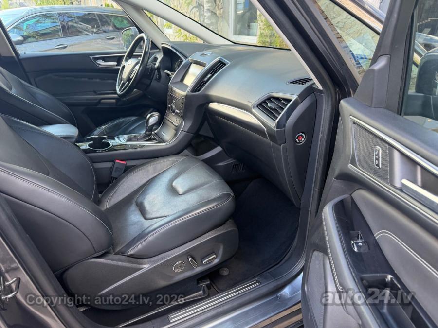 Grey Ford S-Max 2016 in Tallinn, with an engine capacity of 2.00 L and mileage of 280 thousand km for 8990 €, photo 7 on AUTOMOTO.COM.LV