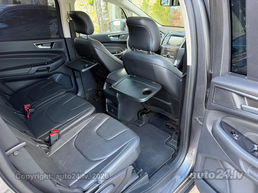Grey Ford S-Max 2016 in Tallinn, with an engine capacity of 2.00 L and mileage of 280 thousand km for 8990 €, photo 8 on AUTOMOTO.COM.LV