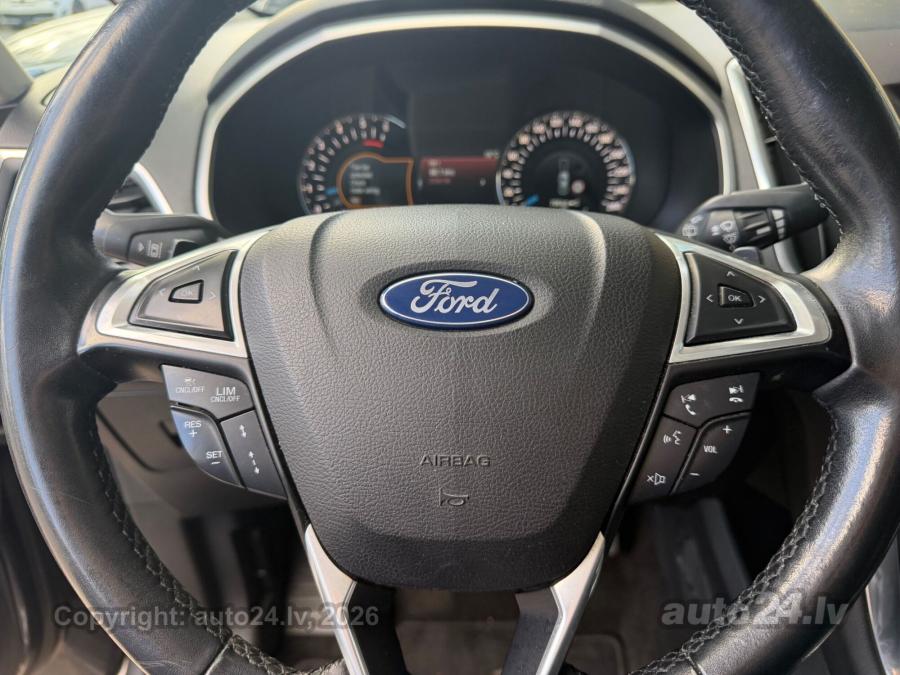 Grey Ford S-Max 2016 in Tallinn, with an engine capacity of 2.00 L and mileage of 280 thousand km for 8990 €, photo 9 on AUTOMOTO.COM.LV