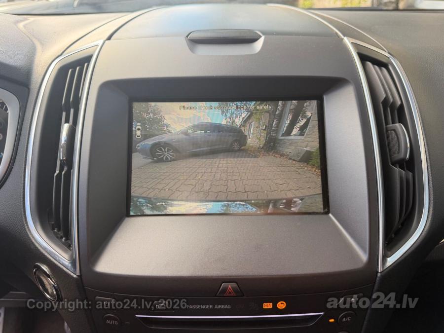 Grey Ford S-Max 2016 in Tallinn, with an engine capacity of 2.00 L and mileage of 280 thousand km for 8990 €, photo 12 on AUTOMOTO.COM.LV