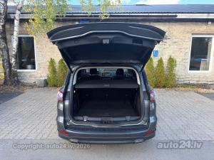 Grey Ford S-Max 2016 in Tallinn, with an engine capacity of 2.00 L and mileage of 280 thousand km for 8990 €, photo 18 on AUTOMOTO.COM.LV