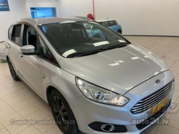 Pelēks Ford S-Max 2016 Tallina, ar dzinēja tilpumu 2.00 L un nobraukumu 210 tūkst. km par 9900 €, foto 4 vietnē AUTOMOTO.COM.LV