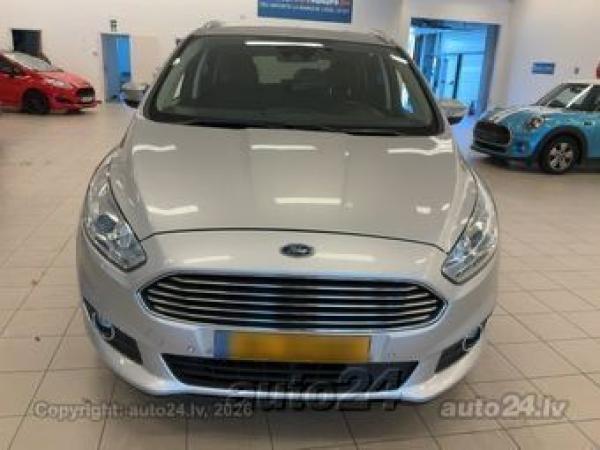 Pelēks Ford S-Max 2016 Tallina, ar dzinēja tilpumu 2.00 L un nobraukumu 210 tūkst. km par 9900 €, foto 6 vietnē AUTOMOTO.COM.LV