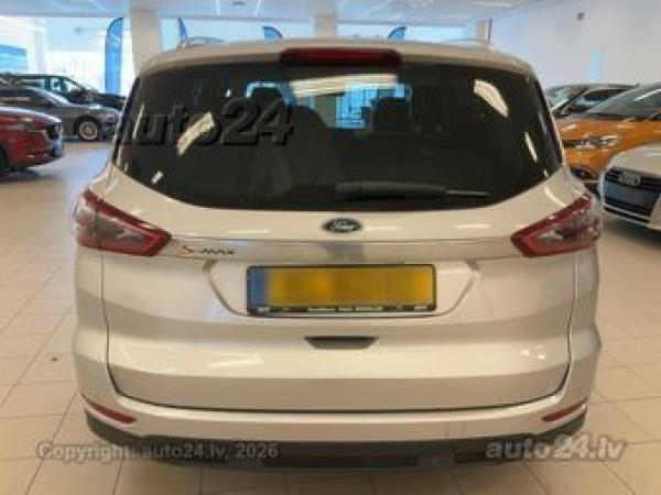 Pelēks Ford S-Max 2016 Tallina, ar dzinēja tilpumu 2.00 L un nobraukumu 210 tūkst. km par 9900 €, foto 7 vietnē AUTOMOTO.COM.LV