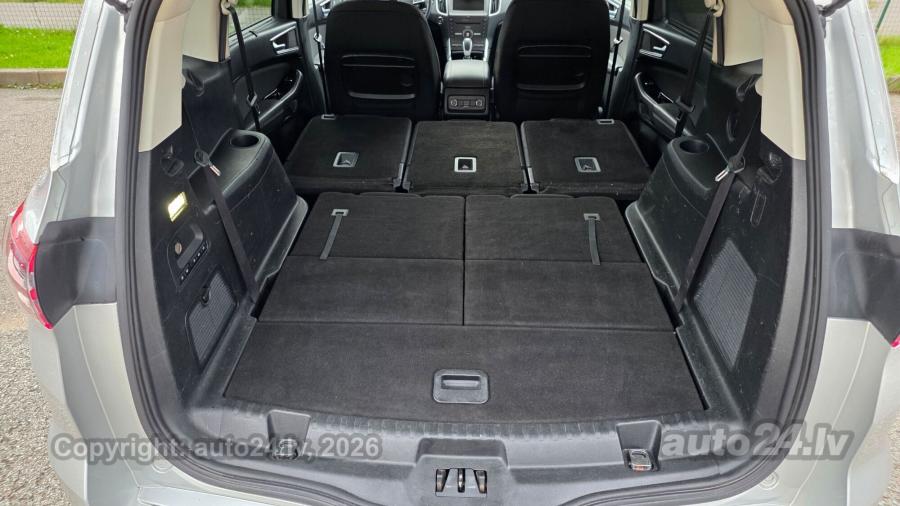 Pelēks Ford S-Max 2016 Saue, ar dzinēja tilpumu 2.00 L un nobraukumu 235 tūkst. km par 11000 €, foto 13 vietnē AUTOMOTO.COM.LV