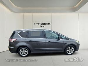 Grey Ford S-Max 2016 in Tallinn, with an engine capacity of 2.00 L and mileage of 272 thousand km for 6990 €, photo 7 on AUTOMOTO.COM.LV