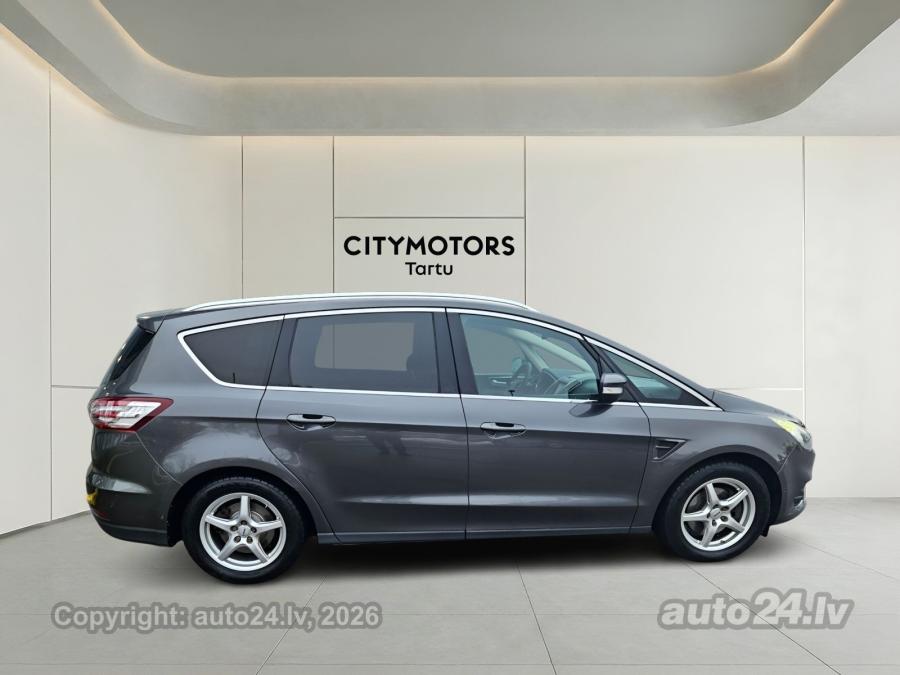 Grey Ford S-Max 2016 in Tallinn, with an engine capacity of 2.00 L and mileage of 272 thousand km for 6990 €, photo 7 on AUTOMOTO.COM.LV