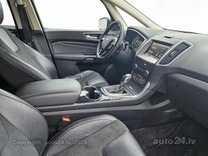 Grey Ford S-Max 2016 in Tallinn, with an engine capacity of 2.00 L and mileage of 272 thousand km for 6990 €, photo 10 on AUTOMOTO.COM.LV