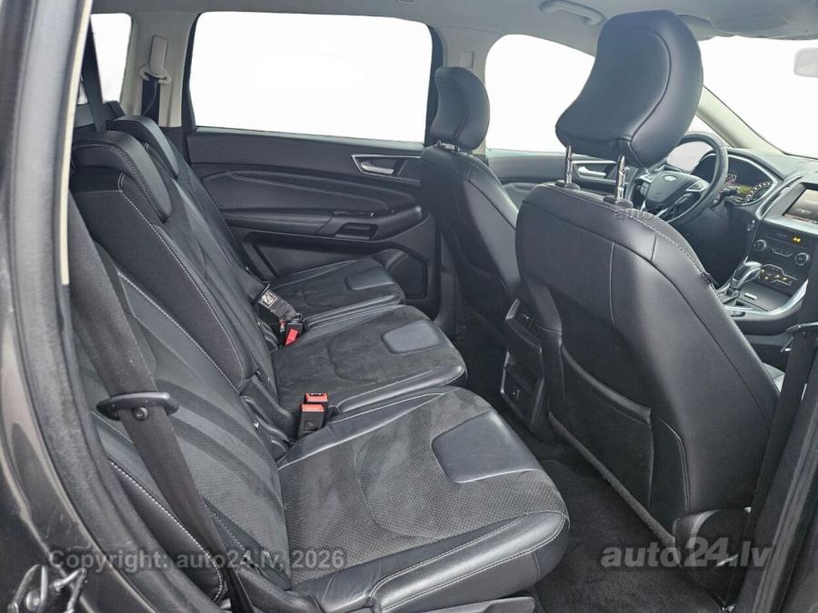 Grey Ford S-Max 2016 in Tallinn, with an engine capacity of 2.00 L and mileage of 272 thousand km for 6990 €, photo 11 on AUTOMOTO.COM.LV