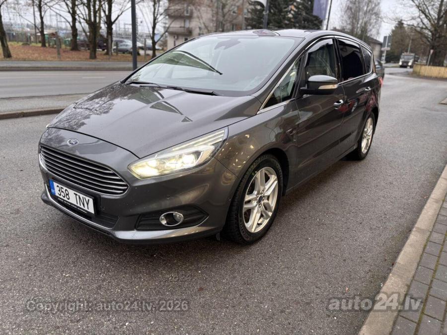 Pelēks Ford S-Max 2017 Tartu, ar dzinēja tilpumu 2.00 L un nobraukumu 192 tūkst. km par 12990 €, foto 2 vietnē AUTOMOTO.COM.LV