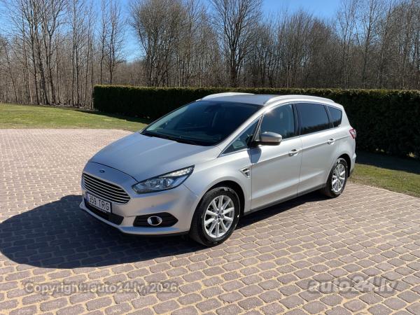 Grey Ford S-Max 2017 in Tallinn, with an engine capacity of 2.00 L and mileage of 227 thousand km for 11500 €, photo 1 on AUTOMOTO.COM.LV