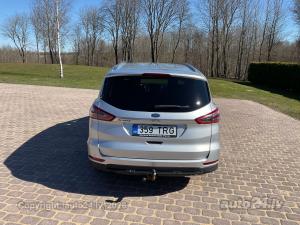 Grey Ford S-Max 2017 in Tallinn, with an engine capacity of 2.00 L and mileage of 227 thousand km for 11500 €, photo 5 on AUTOMOTO.COM.LV