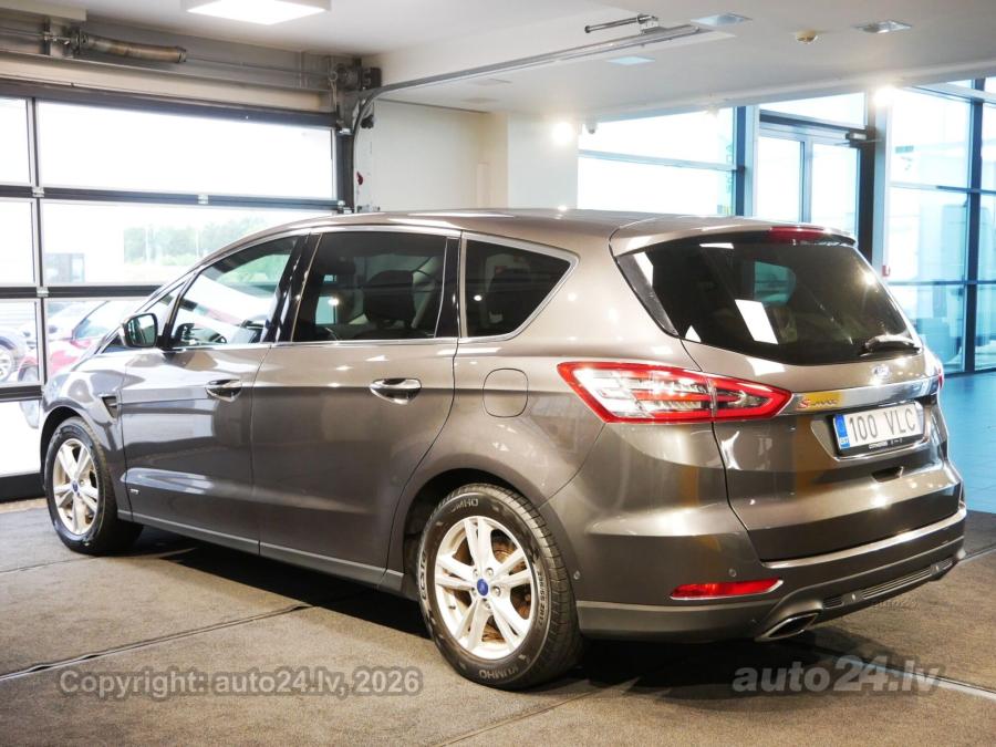 Grey Ford S-Max 2017 in Tallinn, with an engine capacity of 2.00 L and mileage of 206 thousand km for 10990 €, photo 6 on AUTOMOTO.COM.LV
