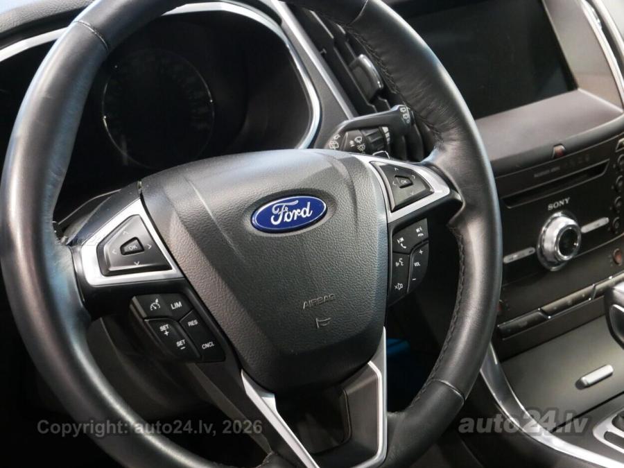 Grey Ford S-Max 2017 in Tallinn, with an engine capacity of 2.00 L and mileage of 206 thousand km for 10990 €, photo 11 on AUTOMOTO.COM.LV