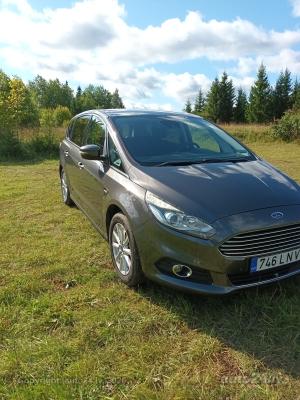 Grey Ford S-Max 2017 in Rakvere, with an engine capacity of 2.00 L and mileage of 196 thousand km for 13100 €, photo 3 on AUTOMOTO.COM.LV