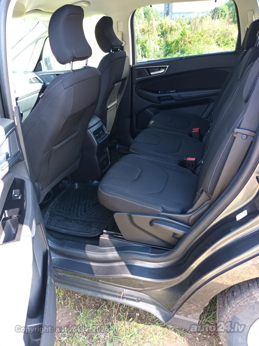 Grey Ford S-Max 2017 in Rakvere, with an engine capacity of 2.00 L and mileage of 196 thousand km for 13100 €, photo 8 on AUTOMOTO.COM.LV