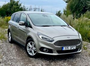 Grey Ford S-Max 2017 in Tallinn, with an engine capacity of 2.00 L and mileage of 434 thousand km for 6789 €, photo  on AUTOMOTO.COM.LV