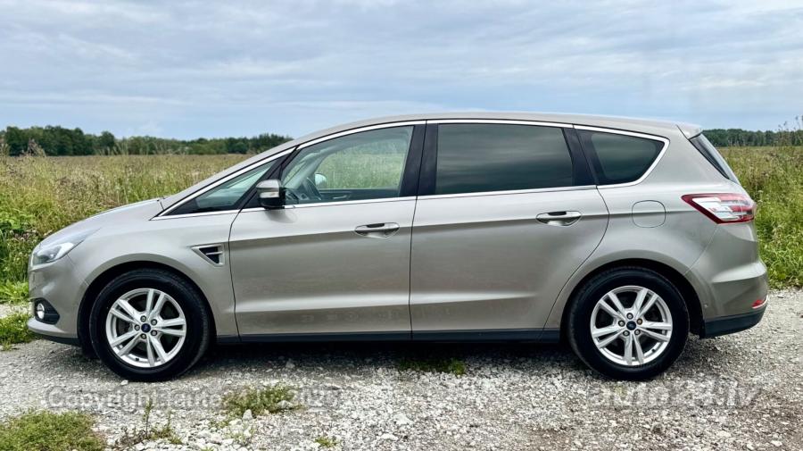 Grey Ford S-Max 2017 in Tallinn, with an engine capacity of 2.00 L and mileage of 434 thousand km for 6789 €, photo 5 on AUTOMOTO.COM.LV