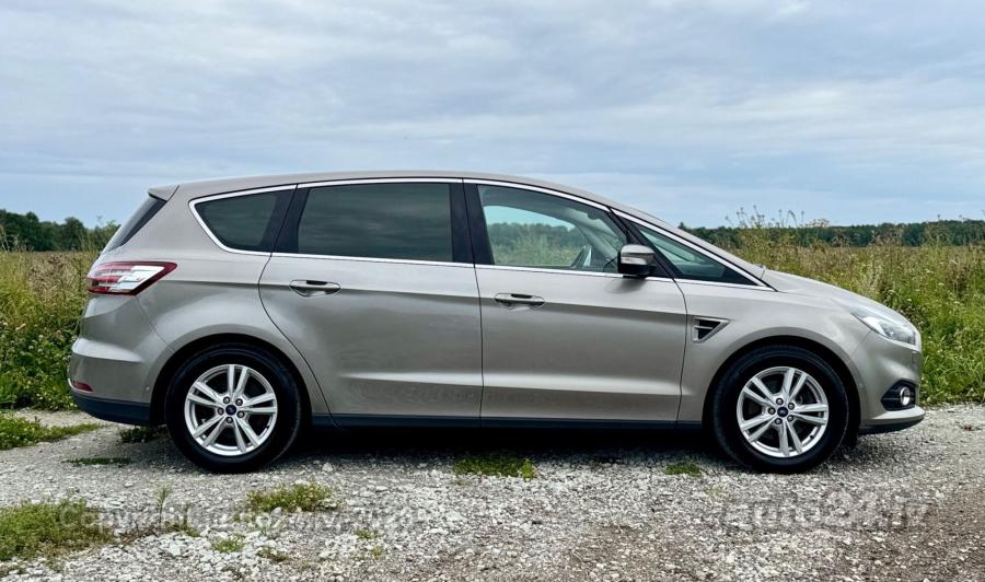 Grey Ford S-Max 2017 in Tallinn, with an engine capacity of 2.00 L and mileage of 434 thousand km for 6789 €, photo 10 on AUTOMOTO.COM.LV