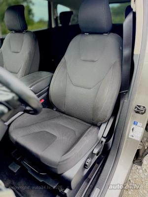 Grey Ford S-Max 2017 in Tallinn, with an engine capacity of 2.00 L and mileage of 434 thousand km for 6789 €, photo 12 on AUTOMOTO.COM.LV