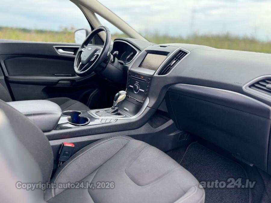 Grey Ford S-Max 2017 in Tallinn, with an engine capacity of 2.00 L and mileage of 434 thousand km for 6789 €, photo 14 on AUTOMOTO.COM.LV