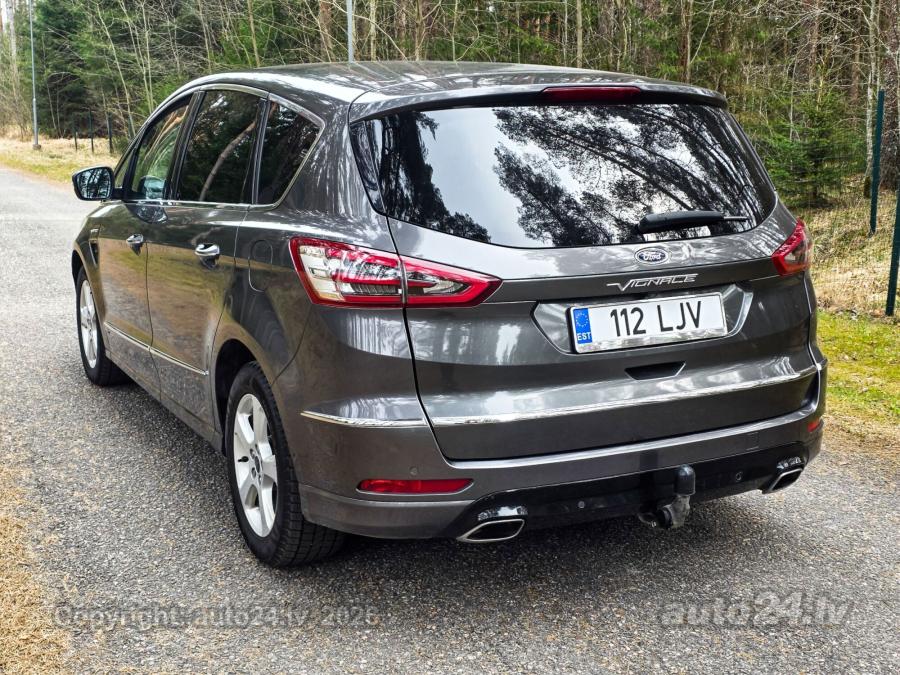 Pelēks Ford S-Max 2018 Pērnava, ar dzinēja tilpumu 2.00 L un nobraukumu 152 tūkst. km par 12999 €, foto 4 vietnē AUTOMOTO.COM.LV