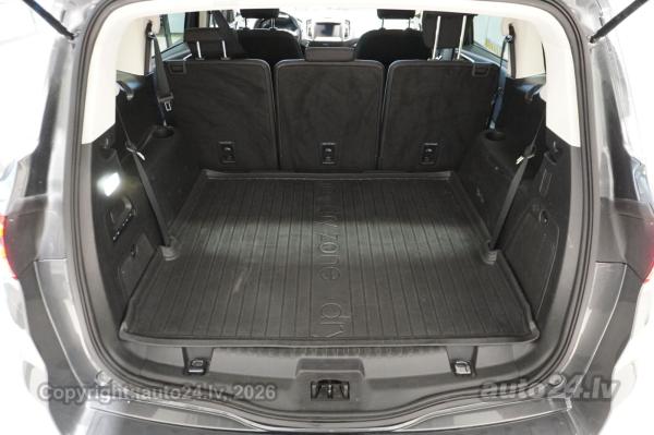 Pelēks Ford S-Max 2019 Tallina, ar dzinēja tilpumu 2.00 L un nobraukumu 147 tūkst. km par 13900 €, foto 7 vietnē AUTOMOTO.COM.LV