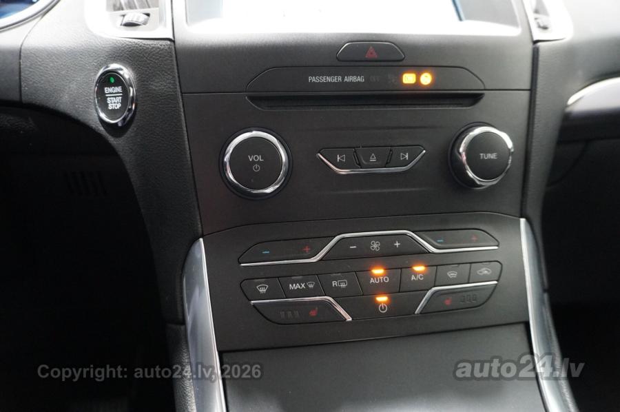 Pelēks Ford S-Max 2019 Tallina, ar dzinēja tilpumu 2.00 L un nobraukumu 147 tūkst. km par 13900 €, foto 21 vietnē AUTOMOTO.COM.LV