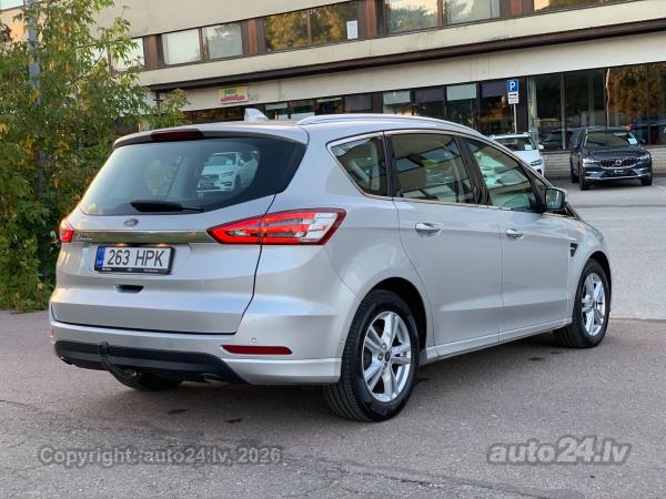 Pelēks Ford S-Max 2020 Tallina, ar dzinēja tilpumu 2.00 L un nobraukumu 180 tūkst. km par 13900 €, foto 4 vietnē AUTOMOTO.COM.LV